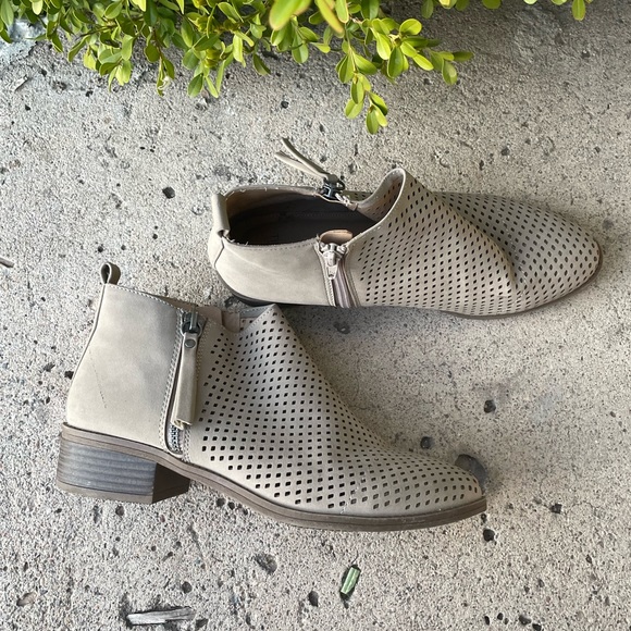Time and Tru | Shoes | Time And Tru Suede Boots Women | Poshmark